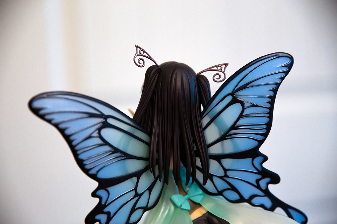 Daisy -- Peace Keepers - 4 Leaves - Tony's Heroines -- REVIEW 34 ...